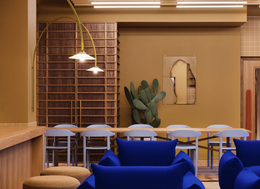 Sleeping on the job? Napping is no longer taboo - OnOffice | Design at Work