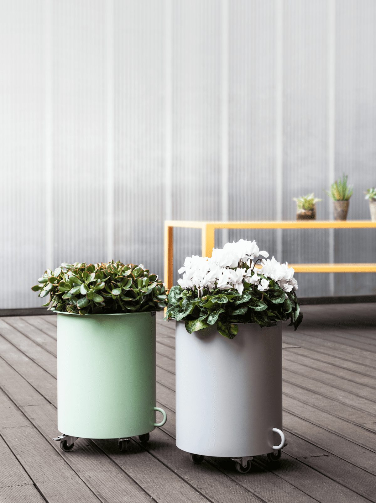 3 tips on how to create a working-from-garden-space - OnOffice | Design ...