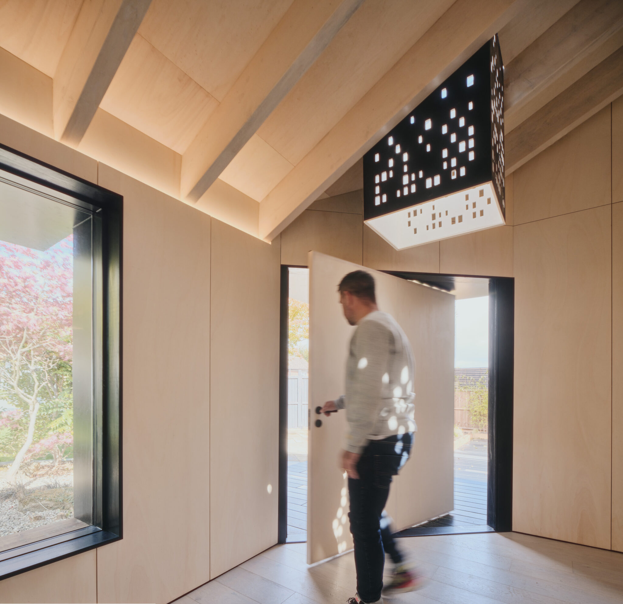 Architect HyperSpace create an outdoor studio for their client designed ...