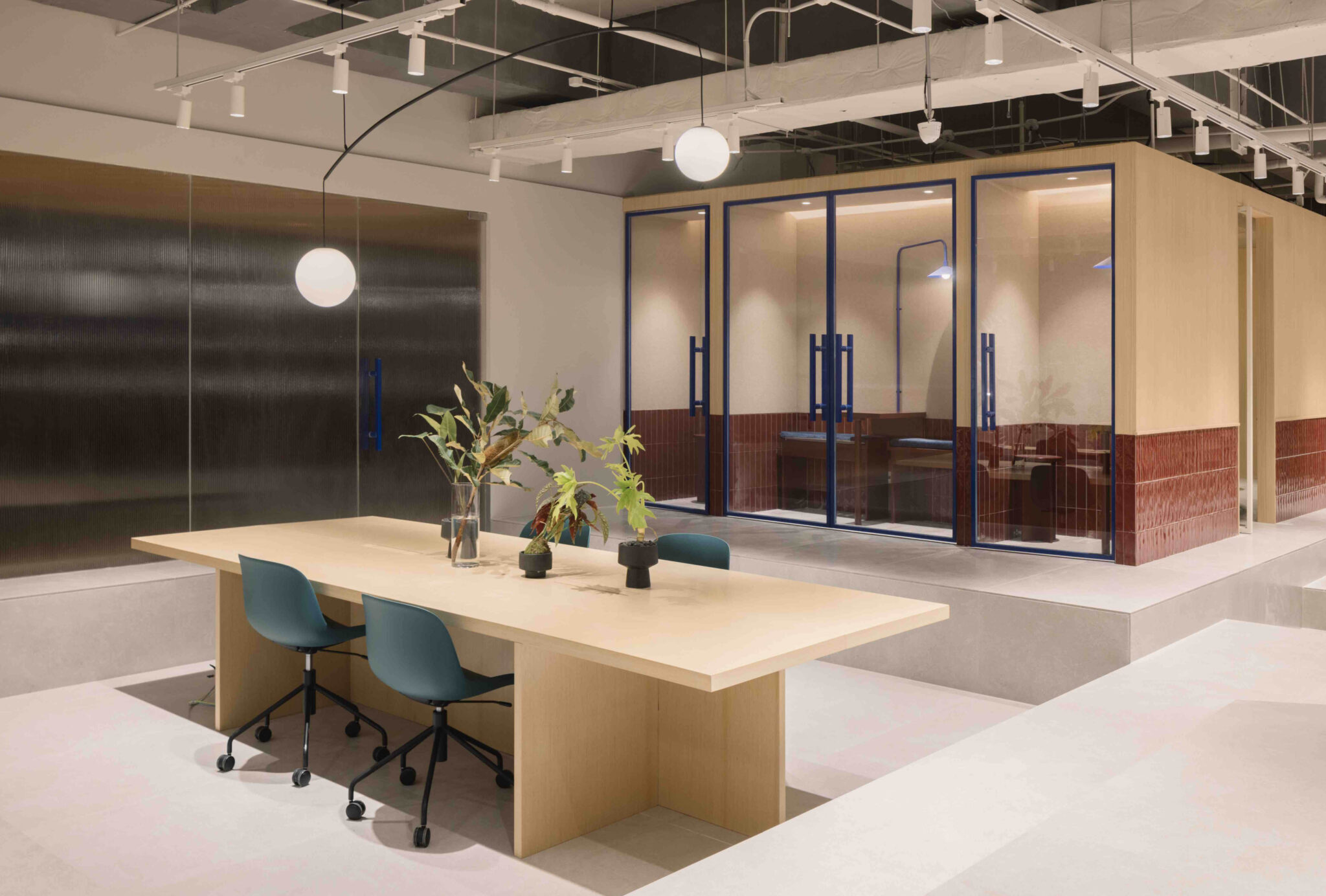 Building community: the urban landscape offers inspiration for a new ...