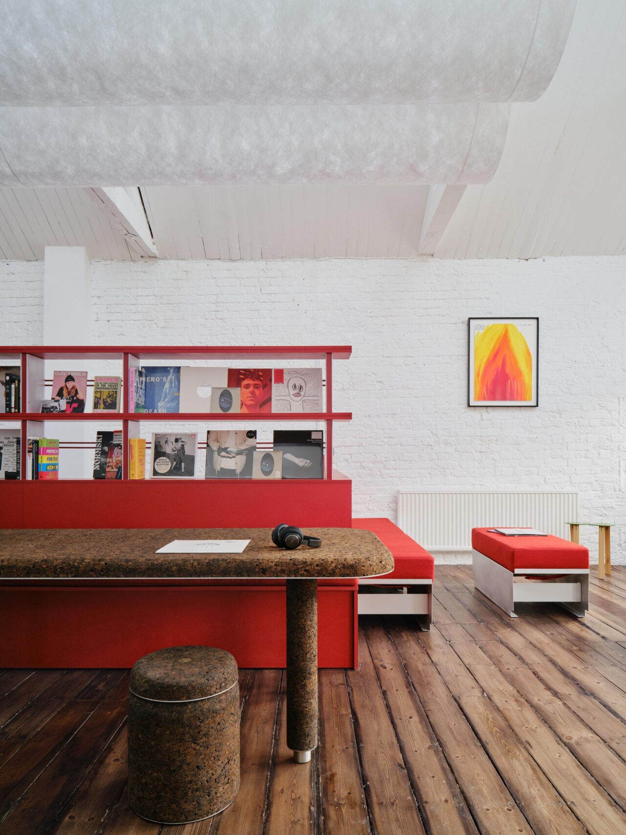 Space age sensibilities combine with natural materials to make the ...